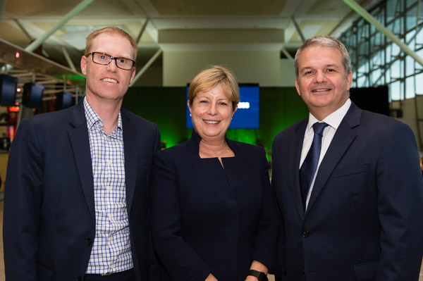 Brisbane Airport raises glasses to celebrate the promise of 2016 : The ...