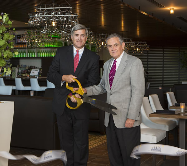 HMSHost introduces ‘the beauty of wine’ to Charlotte Douglas Airport ...