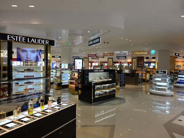 DFS unveils major branding initiative; expands luxury offer at LAX ...