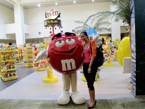Largest M&M’s concept store in travel retail opens at Changi Airport ...