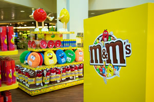 Largest M&M’s concept store in travel retail opens at Changi Airport : The Moodie Davitt Report ...