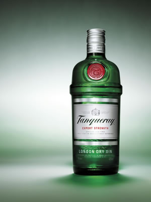 Tanqueray unveils new bottle design – 19/11/09 : The Moodie Davitt ...